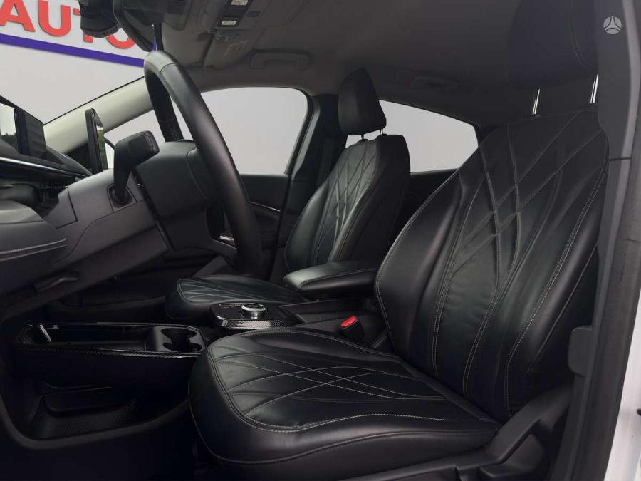 Белый Форд Mustang Mach-E 2021 в Каунас, объемом двигателя 0.00 л и пробегом 94 тыс. км за 27999 €, фото 15 на AUTOMOTO.COM.LV