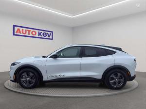 Белый Форд Mustang Mach-E 2021 в Каунас, объемом двигателя 0.00 л и пробегом 94 тыс. км за 27999 €, фото 3 на AUTOMOTO.COM.LV