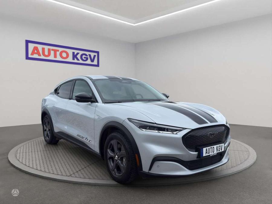Белый Форд Mustang Mach-E 2021 в Каунас, объемом двигателя 0.00 л и пробегом 94 тыс. км за 27999 €, фото 8 на AUTOMOTO.COM.LV