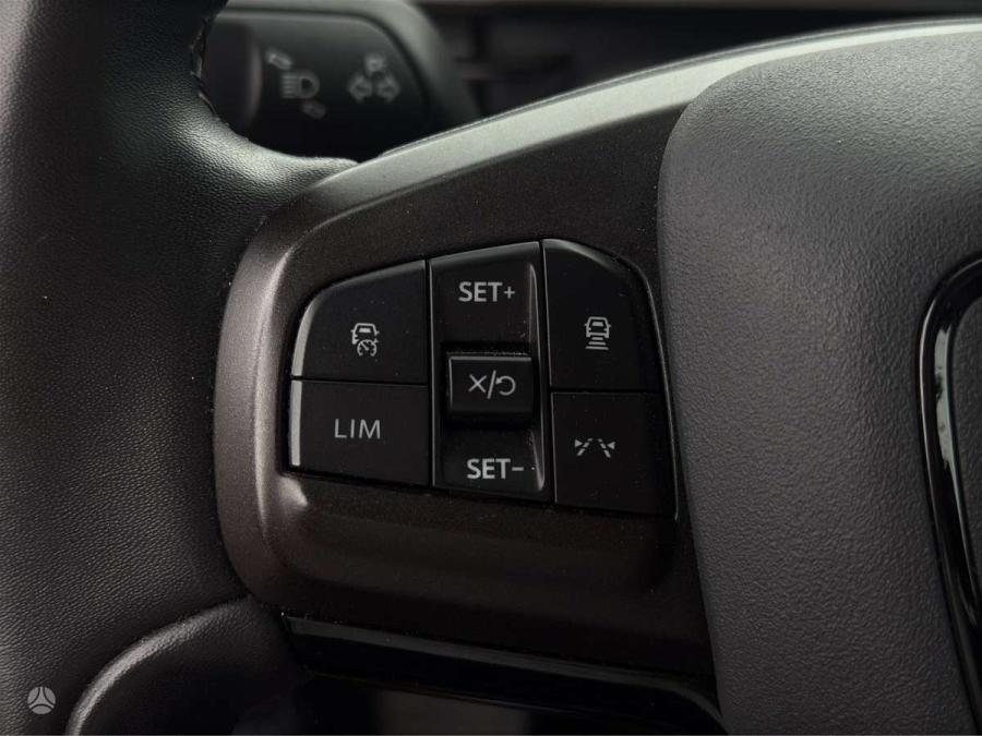 Белый Форд Mustang Mach-E 2021 в Каунас, объемом двигателя 0.00 л и пробегом 94 тыс. км за 27999 €, фото 19 на AUTOMOTO.COM.LV