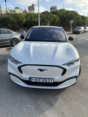 White Ford Mustang Mach-E 2021 in Marijampole, with an engine capacity of 0.00 L and mileage of 95 thousand km for 29500 €, photo 3 on AUTOMOTO.COM.LV