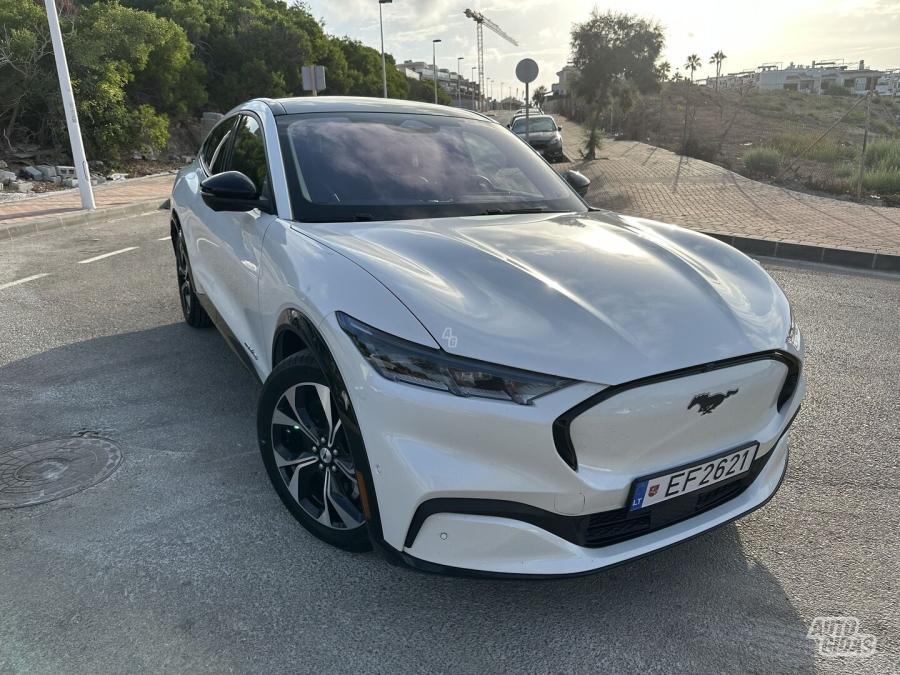 Белый Форд Mustang Mach-E 2021 в Мариямполе, объемом двигателя 0.00 л и пробегом 95 тыс. км за 29500 €, фото 7 на AUTOMOTO.COM.LV