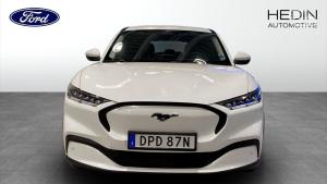 Balts Ford Mustang Mach-E 2022 Kauņa, ar dzinēja tilpumu 0.00 L un nobraukumu 45 tūkst. km par 37194 €, foto 8 vietnē AUTOMOTO.COM.LV