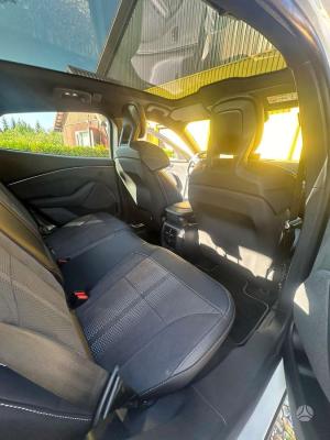 Balts Ford Mustang Mach-E 2024 Klaipėda, ar dzinēja tilpumu 0.00 L un nobraukumu 6 tūkst. km par 35900 €, foto 12 vietnē AUTOMOTO.COM.LV