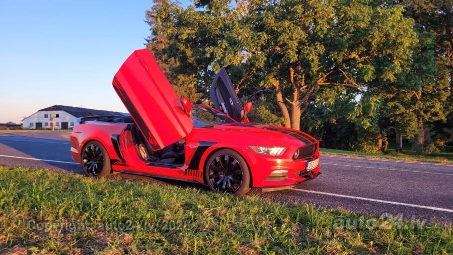 Orange Ford Mustang 2015 in Tallinn, with an engine capacity of 3.70 L and mileage of 201 thousand km for 24900 €, photo 5 on AUTOMOTO.COM.LV