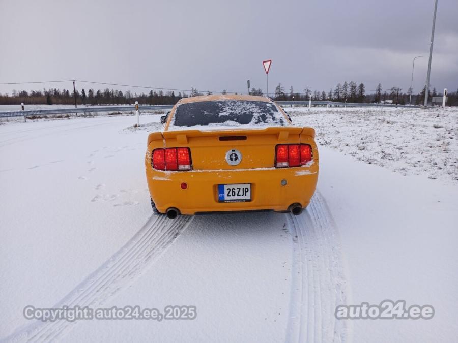 Oranžs Ford Mustang 2008 Rakvere, ar dzinēja tilpumu 4.00 L un nobraukumu 76 tūkst. km par 12000 €, foto 5 vietnē AUTOMOTO.COM.LV