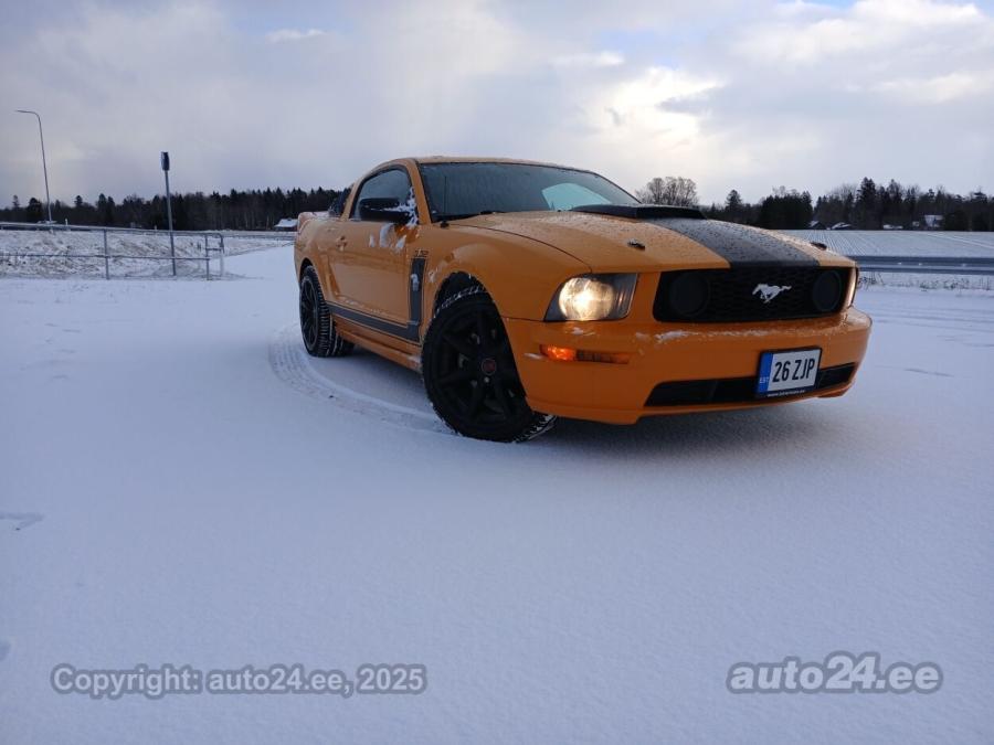 Oranžs Ford Mustang 2008 Rakvere, ar dzinēja tilpumu 4.00 L un nobraukumu 76 tūkst. km par 12000 €, foto 8 vietnē AUTOMOTO.COM.LV