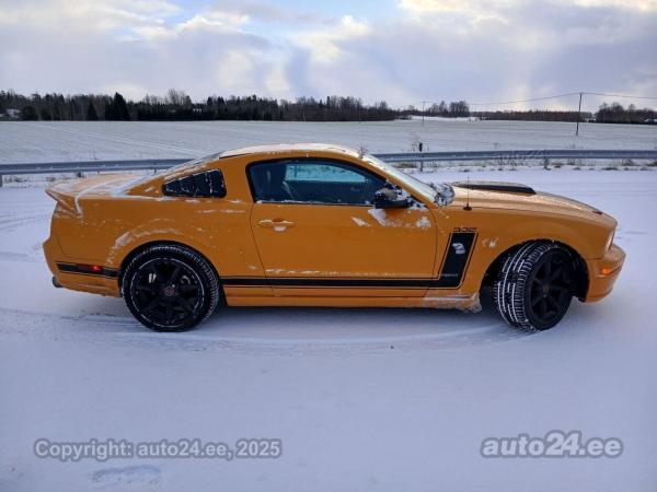 Orange Ford Mustang 2008 in Rakvere, with an engine capacity of 4.00 L and mileage of 76 thousand km for 12000 €, photo 7 on AUTOMOTO.COM.LV