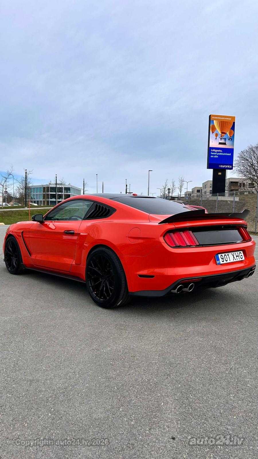 Oranžs Ford Mustang 2015 Tallina, ar dzinēja tilpumu 2.30 L un nobraukumu 95 tūkst. km par 22500 €, foto 5 vietnē AUTOMOTO.COM.LV