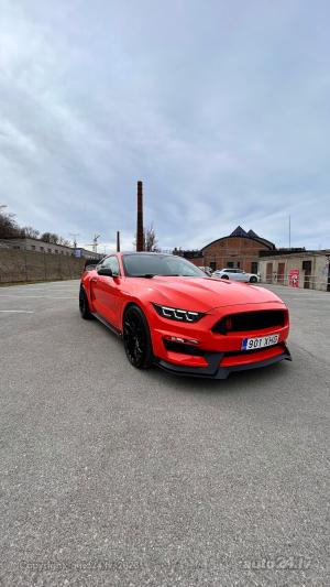 Oranžs Ford Mustang 2015 Tallina, ar dzinēja tilpumu 2.30 L un nobraukumu 95 tūkst. km par 22500 €, foto 7 vietnē AUTOMOTO.COM.LV