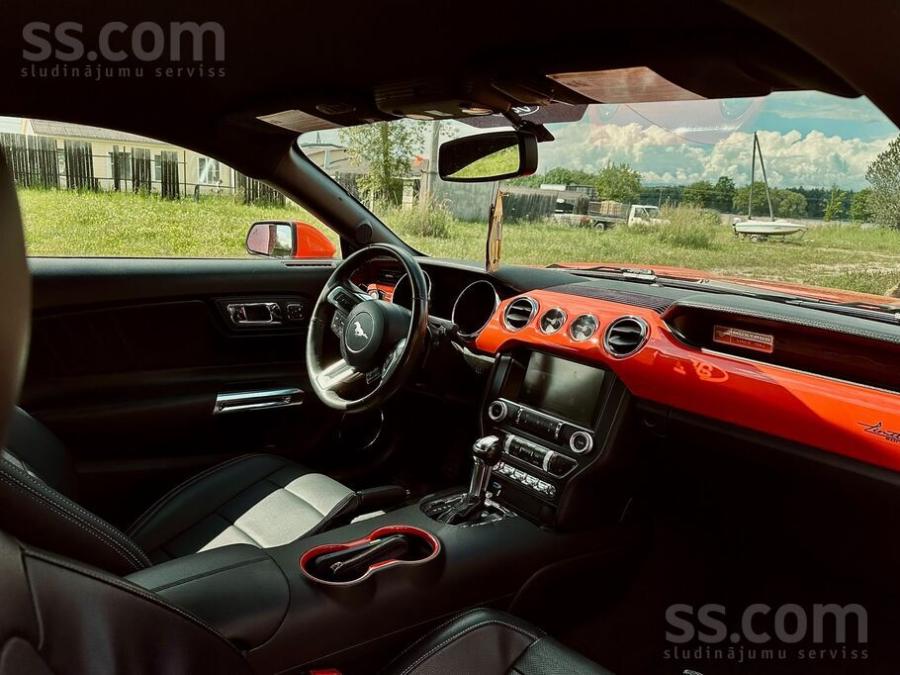 Oranžs Ford Mustang 2015 Balvi, ar dzinēja tilpumu 2.30 L un nobraukumu 159 tūkst. km par 20500 €, foto 7 vietnē AUTOMOTO.COM.LV