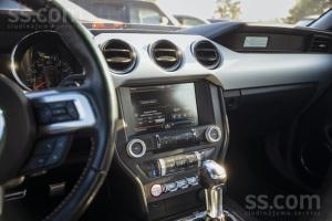 Orange Ford Mustang 2015 in Riga, with an engine capacity of 2.30 L and mileage of 56 thousand km for 23490 €, photo 26 on AUTOMOTO.COM.LV