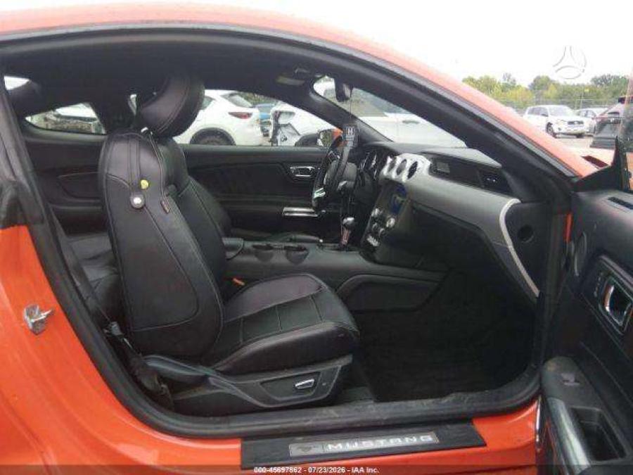 Oranžs Ford Mustang 2016 Klaipėda, ar dzinēja tilpumu 2.30 L un nobraukumu 220 tūkst. km par 8000 €, foto 8 vietnē AUTOMOTO.COM.LV