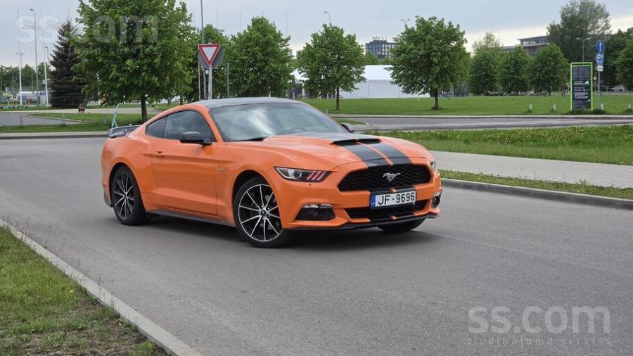 Orange Ford Mustang 2017 in Riga, with an engine capacity of 2.30 L and mileage of 95 thousand km for 16999 €, photo 1 on AUTOMOTO.COM.LV