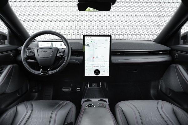 Oranžs Ford Mustang 2024 Mārupe, ar dzinēja tilpumu 0.00 L un nobraukumu 19 tūkst. km par 39900 €, foto 6 vietnē AUTOMOTO.COM.LV