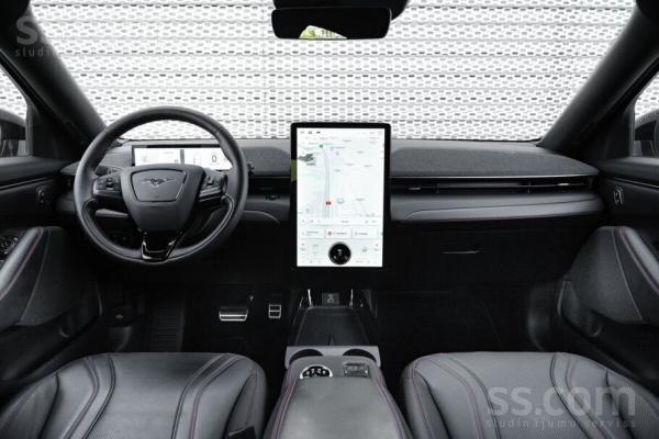 Oranžs Ford Mustang 2024 Rīga, ar dzinēja tilpumu 2.30 L un nobraukumu 19 tūkst. km par 39900 €, foto 6 vietnē AUTOMOTO.COM.LV