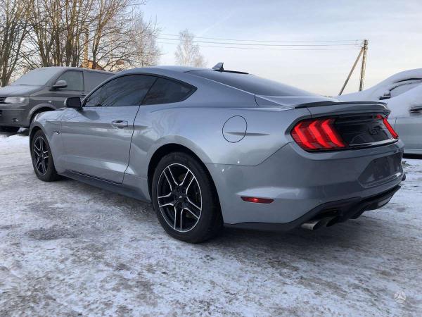 Ford Mustang 2021 in Vilnius, with an engine capacity of 5.00 L and mileage of 51 thousand km for 16500 €, photo 7 on AUTOMOTO.COM.LV