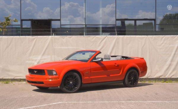 Sarkans Ford Mustang 2007 Kauņa, ar dzinēja tilpumu 4.00 L un nobraukumu 93 tūkst. km par 7800 €, foto 6 vietnē AUTOMOTO.COM.LV