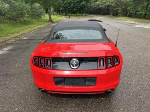 Sarkans Ford Mustang 2014 Kauņa, ar dzinēja tilpumu 3.73 L un nobraukumu 129 tūkst. km par 8800 €, foto 11 vietnē AUTOMOTO.COM.LV