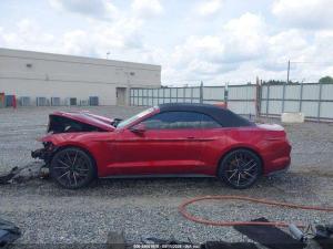 Red Ford Mustang 2015 in Raseiniai, with an engine capacity of 2.26 L and mileage of 208 thousand km for 6500 €, photo 9 on AUTOMOTO.COM.LV