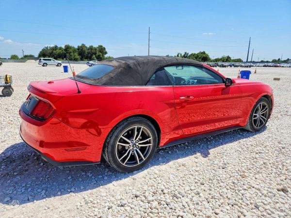 Sarkans Ford Mustang 2016 Viļņa, ar dzinēja tilpumu 2.26 L un nobraukumu 149 tūkst. km par 7999 €, foto 6 vietnē AUTOMOTO.COM.LV