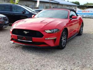 Red Ford Mustang 2019 in Ukmerge, with an engine capacity of 2.25 L and mileage of 105 thousand km for 19000 €, photo 3 on AUTOMOTO.COM.LV