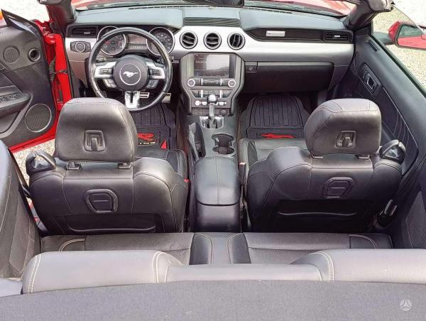 Ford Mustang 2019 Ukmergė vietnē Sarkans Ford Mustang 2019 Ukmergė, ar dzinēja tilpumu 2.25 L un nobraukumu 105 tūkst. km par 19000 €, foto 7 vietnē AUTOMOTO.COM.LV