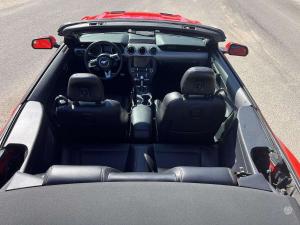 Sarkans Ford Mustang 2020 Viļņa, ar dzinēja tilpumu 2.25 L un nobraukumu 127 tūkst. km par 24000 €, foto 14 vietnē AUTOMOTO.COM.LV