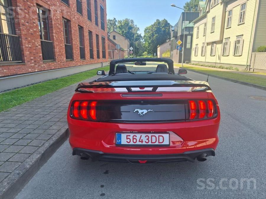 Sarkans Ford Mustang 2020 Rīga, ar dzinēja tilpumu 2.30 L un nobraukumu 174 tūkst. km par 18200 €, foto 9 vietnē AUTOMOTO.COM.LV