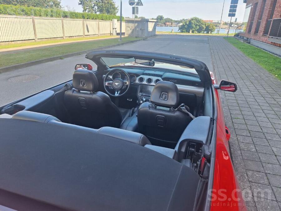 Sarkans Ford Mustang 2020 Rīga, ar dzinēja tilpumu 2.30 L un nobraukumu 174 tūkst. km par 18200 €, foto 14 vietnē AUTOMOTO.COM.LV