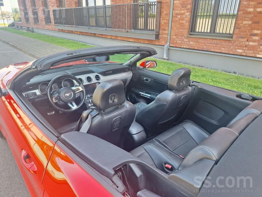 Sarkans Ford Mustang 2020 Rīga, ar dzinēja tilpumu 2.30 L un nobraukumu 174 tūkst. km par 18200 €, foto 16 vietnē AUTOMOTO.COM.LV