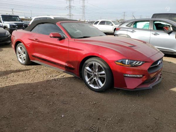Red Ford Mustang 2021 in Ukmerge, with an engine capacity of 2.25 L and mileage of 54 thousand km for 15125 €, photo 1 on AUTOMOTO.COM.LV