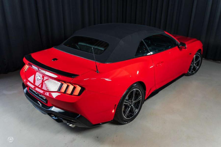 Sarkans Ford Mustang 2024 Viļņa, ar dzinēja tilpumu 2.26 L un nobraukumu 21 tūkst. km par 39900 €, foto 13 vietnē AUTOMOTO.COM.LV