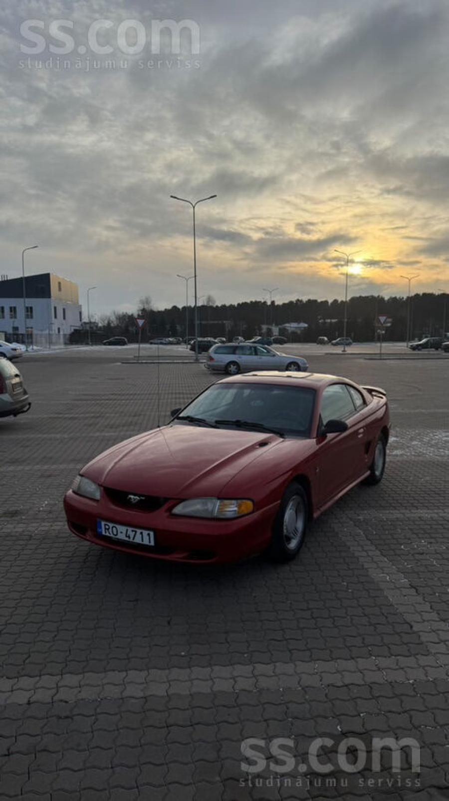 Red Ford Mustang 1995 in Riga, with an engine capacity of 3.80 L and mileage of 95 thousand km for 4500 €, photo 12 on AUTOMOTO.COM.LV