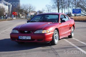 Sarkans Ford Mustang 1995 Rīga, ar dzinēja tilpumu 3.80 L un nobraukumu 95 tūkst. km par 4499 €, foto  vietnē AUTOMOTO.COM.LV