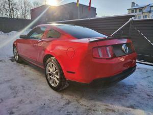 Sarkans Ford Mustang 2010 Kauņa, ar dzinēja tilpumu 4.01 L un nobraukumu 194 tūkst. km par 11798 €, foto 6 vietnē AUTOMOTO.COM.LV