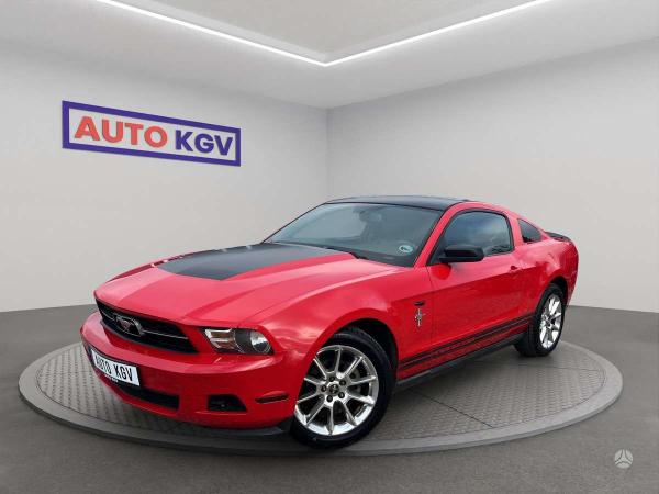 Red Ford Mustang 2010 in Kaunas, with an engine capacity of 4.00 L and mileage of 195 thousand km for 9999 €, photo 1 on AUTOMOTO.COM.LV