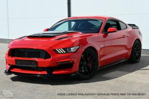 Red Ford Mustang 2015 in Kretinga, with an engine capacity of 5.00 L and mileage of 183 thousand km for 23499 €, photo 4 on AUTOMOTO.COM.LV