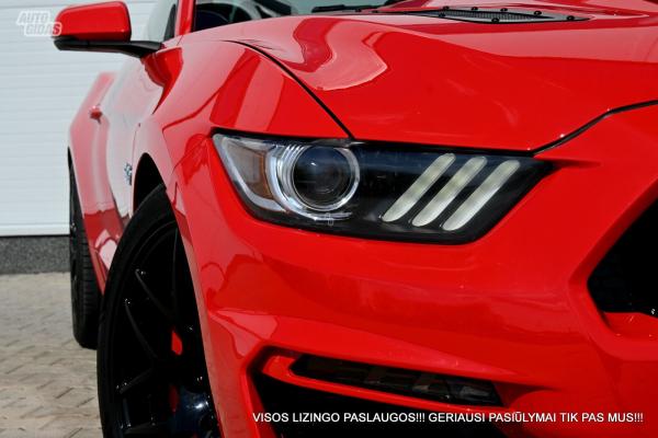 Red Ford Mustang 2015 in Kretinga, with an engine capacity of 5.00 L and mileage of 183 thousand km for 23499 €, photo 8 on AUTOMOTO.COM.LV