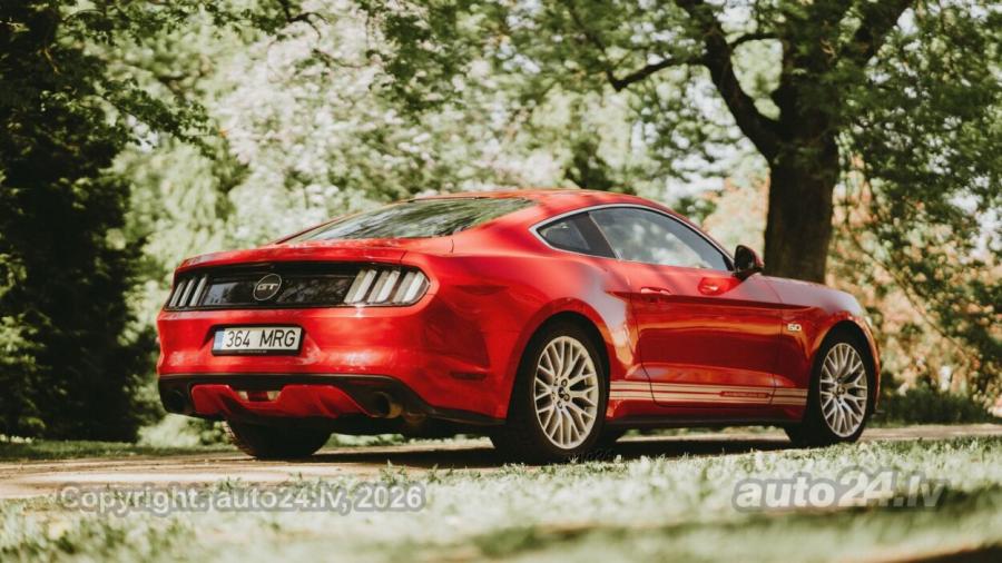 Red Ford Mustang 2016 in Tartu, with an engine capacity of 5.00 L and mileage of 106 thousand km for 29000 €, photo 4 on AUTOMOTO.COM.LV