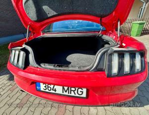 Red Ford Mustang 2016 in Tartu, with an engine capacity of 5.00 L and mileage of 106 thousand km for 29000 €, photo 7 on AUTOMOTO.COM.LV