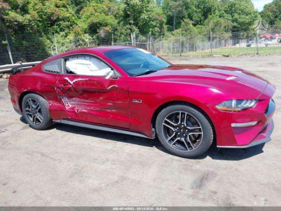 Sarkans Ford Mustang 2018 Klaipėda, ar dzinēja tilpumu 5.00 L un nobraukumu 144 tūkst. km par 10200 €, foto 6 vietnē AUTOMOTO.COM.LV