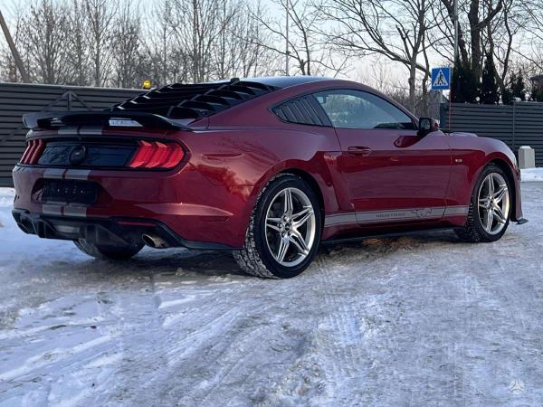 Sarkans Ford Mustang 2019 Klaipėda, ar dzinēja tilpumu 2.25 L un nobraukumu 104 tūkst. km par 22999 €, foto 3 vietnē AUTOMOTO.COM.LV