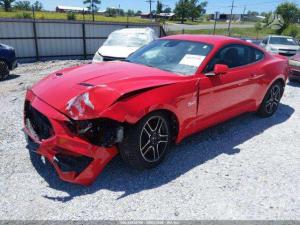 Red Ford Mustang 2019 in Klaipeda, with an engine capacity of 5.00 L and mileage of 584 thousand km for 6550 €, photo 17 on AUTOMOTO.COM.LV