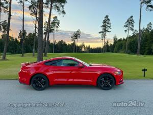 Red Ford Mustang 2019 in Parnu, with an engine capacity of 2.30 L and mileage of 42 thousand km for 26900 €, photo 4 on AUTOMOTO.COM.LV