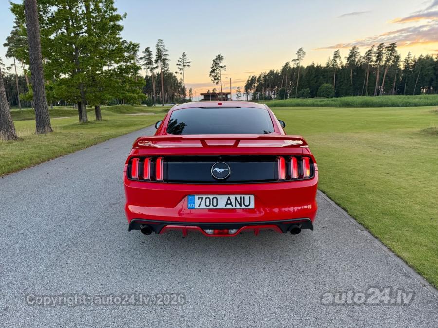 Red Ford Mustang 2019 in Parnu, with an engine capacity of 2.30 L and mileage of 42 thousand km for 26900 €, photo 6 on AUTOMOTO.COM.LV