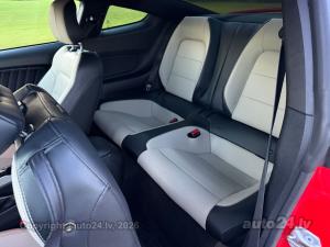 Red Ford Mustang 2019 in Parnu, with an engine capacity of 2.30 L and mileage of 42 thousand km for 26900 €, photo 11 on AUTOMOTO.COM.LV