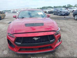 Sarkans Ford Mustang 2024 Klaipėda, ar dzinēja tilpumu 4.95 L un nobraukumu 60 tūkst. km par 15000 €, foto 14 vietnē AUTOMOTO.COM.LV