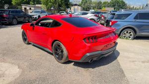 Red Ford Mustang 2024 in Ukmerge, with an engine capacity of 5.04 L and mileage of 62 thousand km for 23999 €, photo  on AUTOMOTO.COM.LV