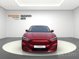 Sarkans Ford Mustang 2021 Rīga, ar dzinēja tilpumu 4.60 L un nobraukumu 89 tūkst. km par 26990 €, foto 3 vietnē AUTOMOTO.COM.LV